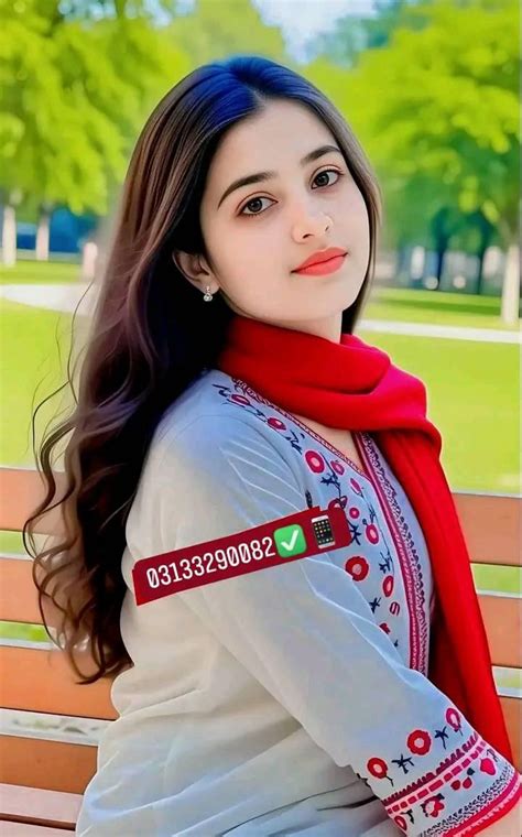 سادیہ قریشی Facebook