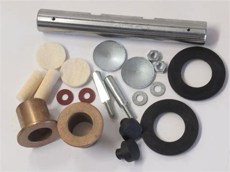 13 1745 Swingarm Spindle Repair Kit Swinging Arm 850 Commando Mk3 Cap