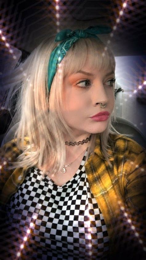 Grace Is So Pretty Otto Is A Lucky Man Theyre So Cute