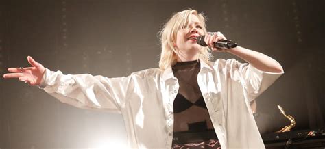 Carly Rae Jepsen Announces New Album The Loveliest Time