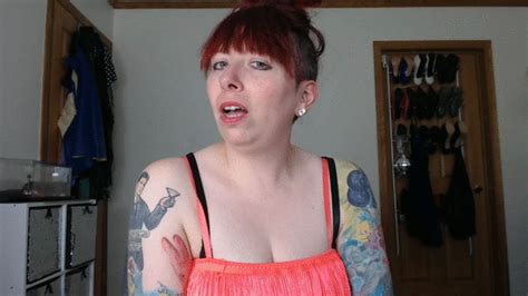 Public Makeout Sesh Mikki Sixx Financial Domme Clips4sale