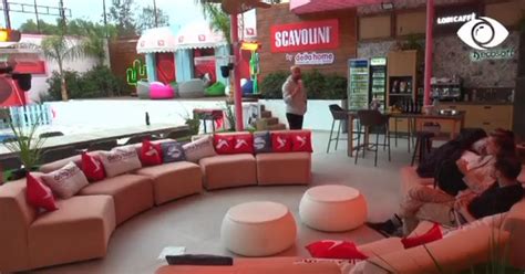 Luizi vë bast me Bjordin për Kiarën Kujt do i thotë ma bëj Showbiz