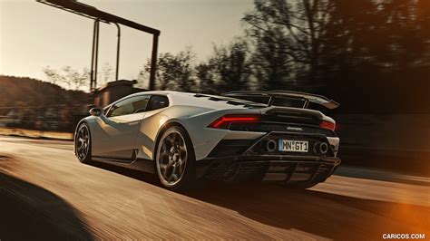 NOVITEC Lamborghini Huracán EVO MY Rear Three Quarter