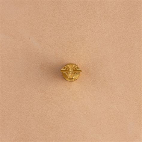 Sunburst Shell Brass Stamp — Tandy Leather Inc Sunburst Shell Brass Stamp — Tandy Leather Inc