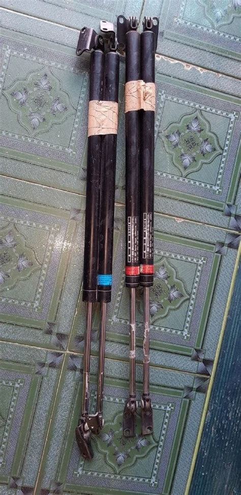 Stainless Steel Car Dicky Shock Absorber For Automobile Industry At