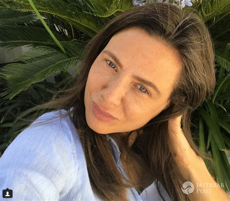 Kinga Rusin w bikini Zdjęcie bez retuszu i Photoshopa Instagram