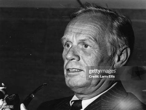 753 Richard Widmark Photos And High Res Pictures Getty Images