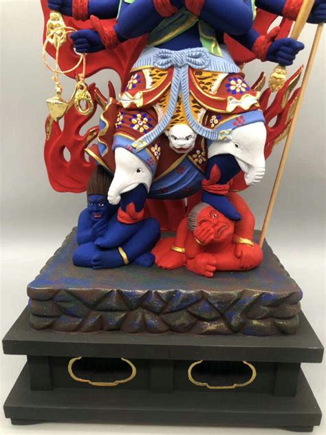 31％割引ブラック系【ついに再販開始！】 珍品 極彩色 大元帥明王 細工精彫 超絶技巧 仏師彫り 木彫仏像 彩繪 彫刻オブジェクト 美術品