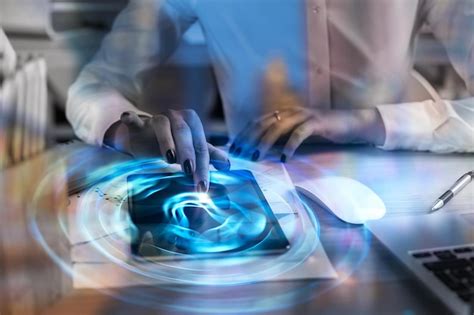 미래와 터치스크린 개념 프리미엄 사진