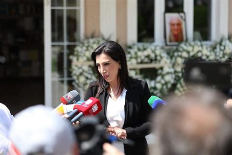 Ministrja Kushi Vlerëson Figurën E Nasho Jorgaqit Konicaal