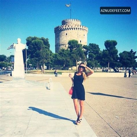 Sofia Danezi Feet Aznudefeet