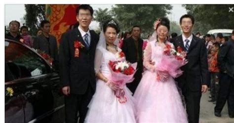 雙胞胎兄弟，一個娶美女一個娶醜女，多年後哥倆相見，各自傻了眼！ Peekme