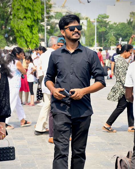 Vignesh Prabhu Magicianvigneshprabhu • Threads Say More