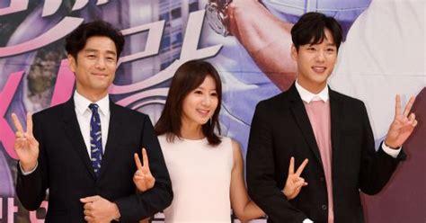포토 지진희 김희애 곽시양 끝에서 두번째 사랑~