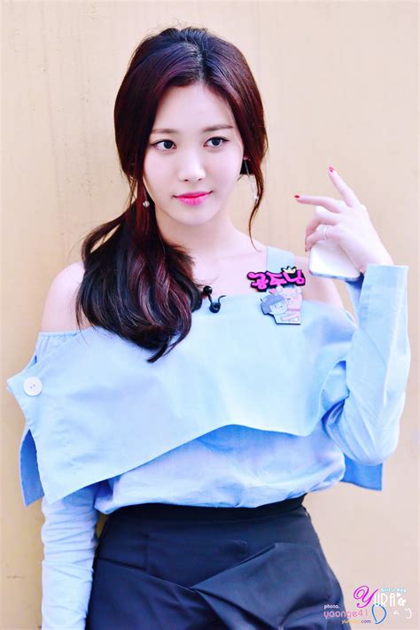 유라3 촬스의 이슈와 유머