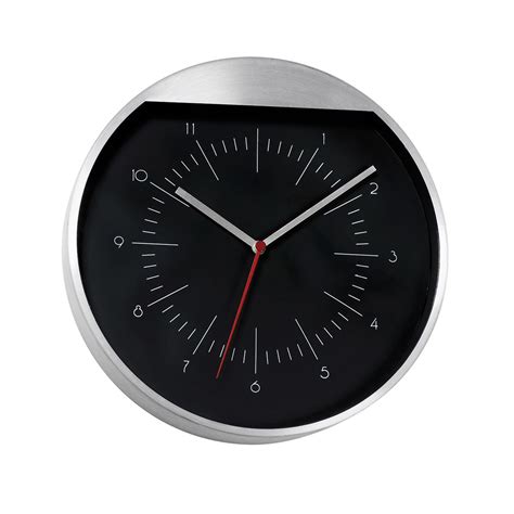 Wall Clock Roundabout