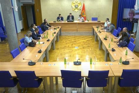Izbor uglednih pravnika u Sudski savjet Potraga za magičnim brojem 49