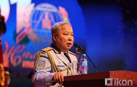 Дэслэгч Д Ганзориг “Онцгой байдлын албаны анхны сайдын нэрэмжит шагнал” хүртлээ