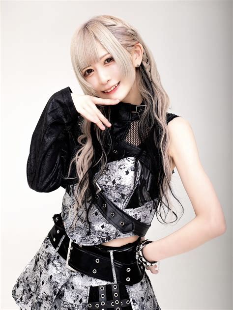 Shiratsuki Yako Jpop Wiki Fandom