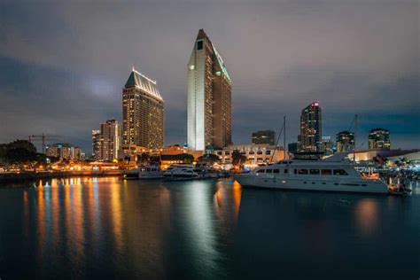 Embarcadero San Diego What To See Where To Eat Drink And Stay