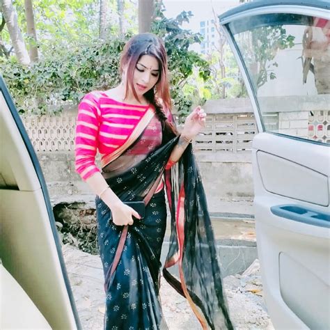 Sonia Singh Rajput Soniasinghrajput • Instagram Photos And Videos