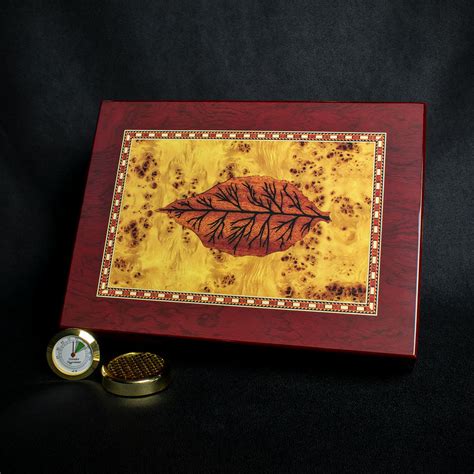 Tobacco Leaf Design Humidor 25 Cigar Capacity
