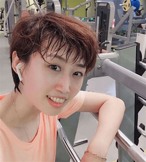 国乒历史最出色天才郭跃，肤白貌美，身材有型，可惜职业生涯短暂比赛