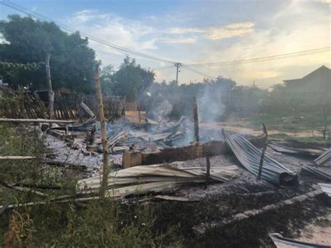 ဆိပ်ဖြူနှင့် စစ်ကိုင်း မြို့နယ်ရှိ ကျေးရွာများကို စစ်တပ်က စစ်ကြောင်းထိုးမီးရှို့ပြီး လက်နက်ကြီးမ