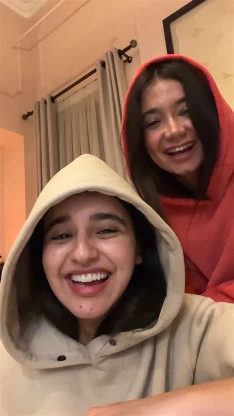 ‎سارا عقابی‎ Sarahoghabistory • Instagram Photos And Videos