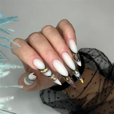 ShowScratch Creative Challenge 2023 Nail Trend Prediction