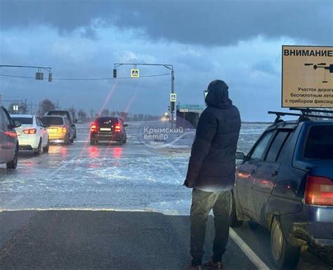 Шторм у Криму в окупованому Криму вирує шторм погода в Криму відео Oboz Ua