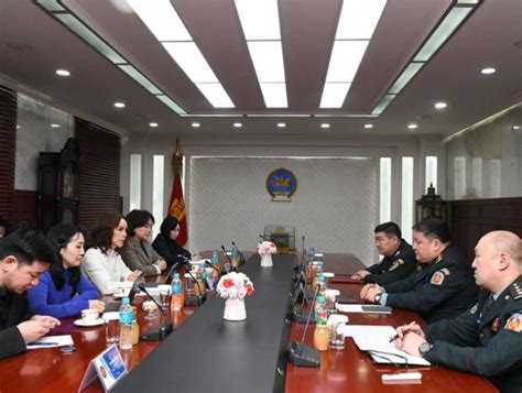 Гэр бүлийн тухай хуулийн шинэчилсэн найруулгын төсөлтэй холбогдуулан хүүхдийн эрхийн талаар авч