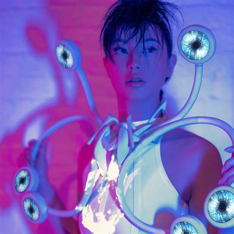 Anouk Wipprecht De Nacht Van Ontdekkingen