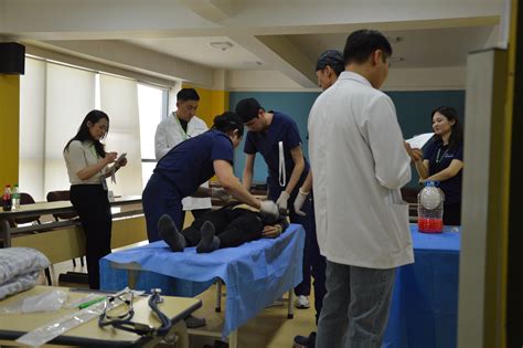 Гэмтэл согог судлаач клуб Гэмтэл согог судлаач клуб