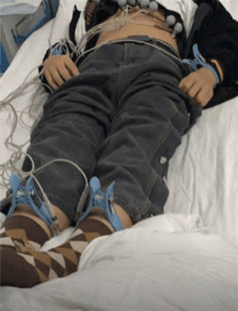 网传某中学3名教师殴打14岁学生，致其全身多处受伤，教体局：正在调查处理诊断汉阴县网友