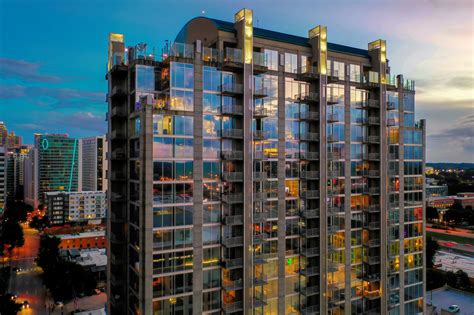 Atlanta Firm Picks Up Skyhouse Midtown Tower For 131 Million Atlanta