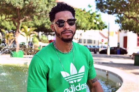 Buguin Martins “a Música é Um Dom” Balai