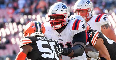 Patriots O Lineman Michael Onwenu Returning To Tackle Seems Unlikely