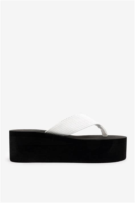 Platform Flip Flops Ardene