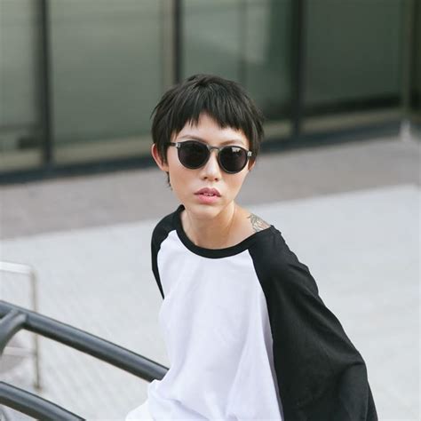 7 Pixie To Bob Transition Ideas Short Hair Styles Longer Pixie Haircut Thick Hair Styles