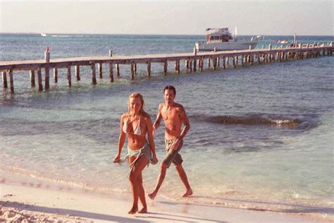 Timeline Pamela Anderson And Tommy Lee S Sex Tape Saga As It Happened