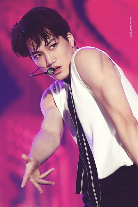 Exo K Kai Abs