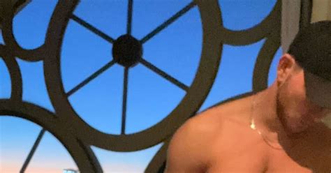 Hollyoaks Off The Charts Robert Scott Wilson Shirtless On Insta Story