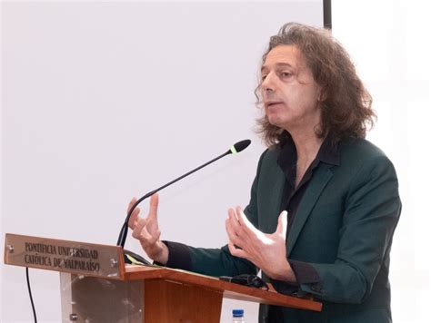 Filósofo Eric Sadin Inauguró Año Académico De Trabajo Social Pontificia Universidad Católica