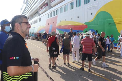 Arriba a Acapulco el vigésimo crucero de la temporada 2022 2023