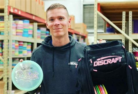 Andrew Presnell Re Signs With Discraft Livewire Ultiworld Disc Golf