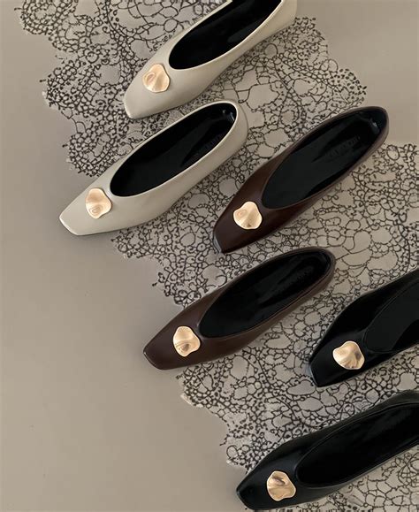 핑크쇼핑데이 여성 가을 포인트 심플 가죽 플랫슈즈 단화 세련 구두 데일리 출근 하객