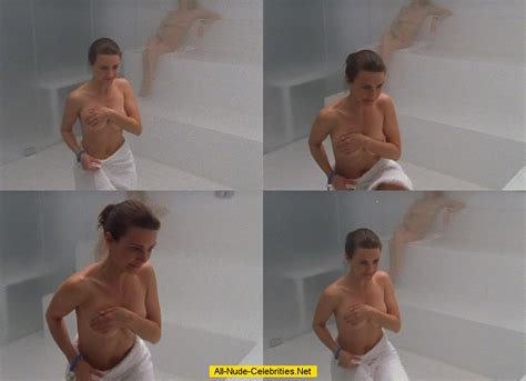 Kristin Davis Sexy And Naked Scenes From Sex And The City