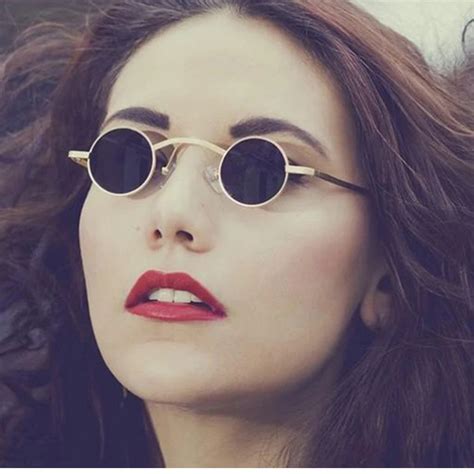 Steampunk Retro Small Round Sunglasses Women Coating Sunglasses Men