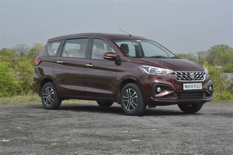 Maruti Suzuki Ertiga Images Ertiga Car Images Interior And Exterior